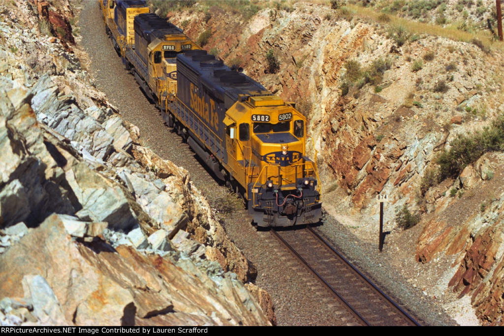ATSF 5802 E/B